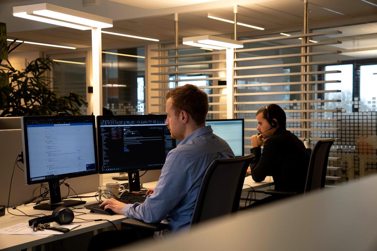 Technology - Medical Laboratory information system - LIMS - LIS ...